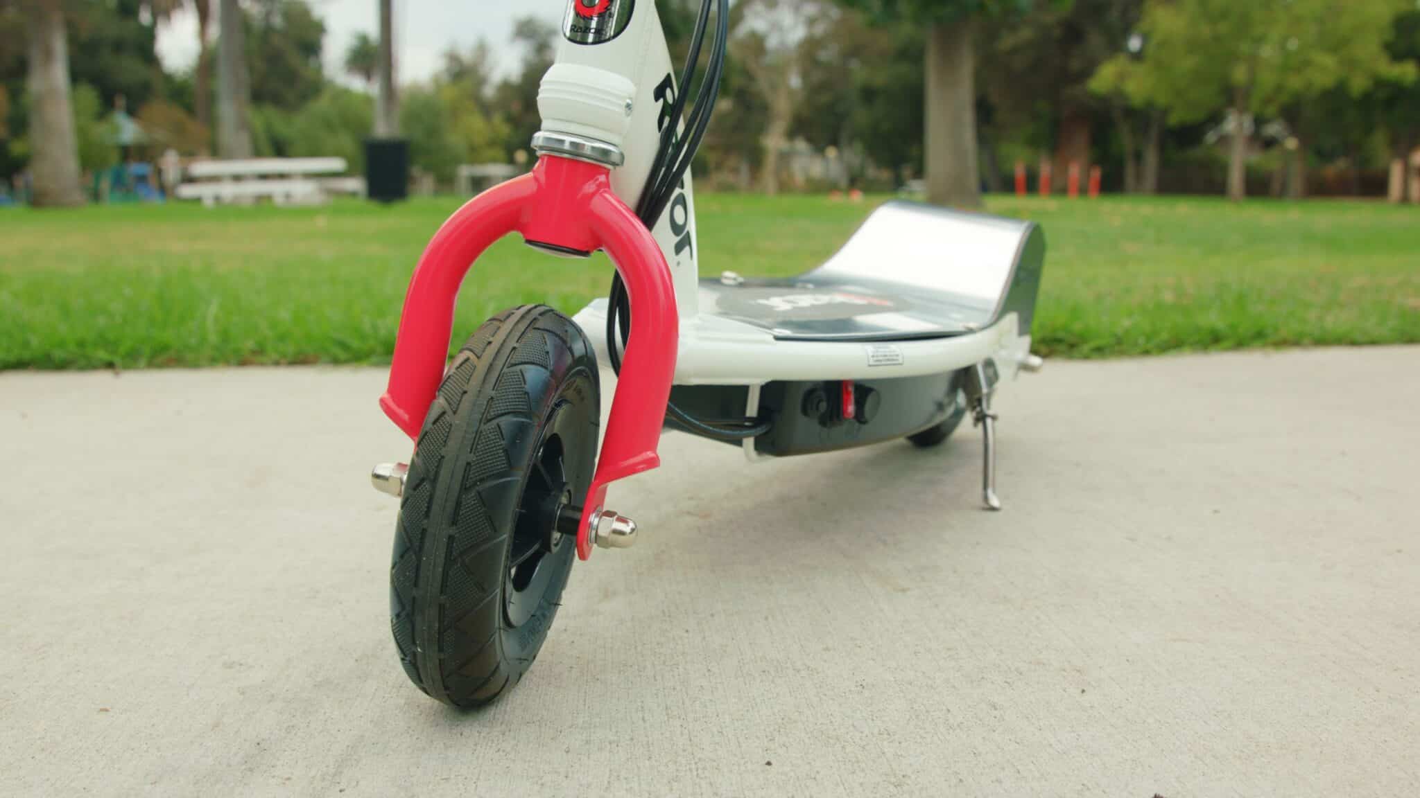 Razor E200 Electric Scooter Review - Worth the Money?